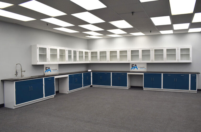 18′ x 20′ Fisher American Blue L-Shaped Laboratory Cabinets w/ 14′ x 19 ...